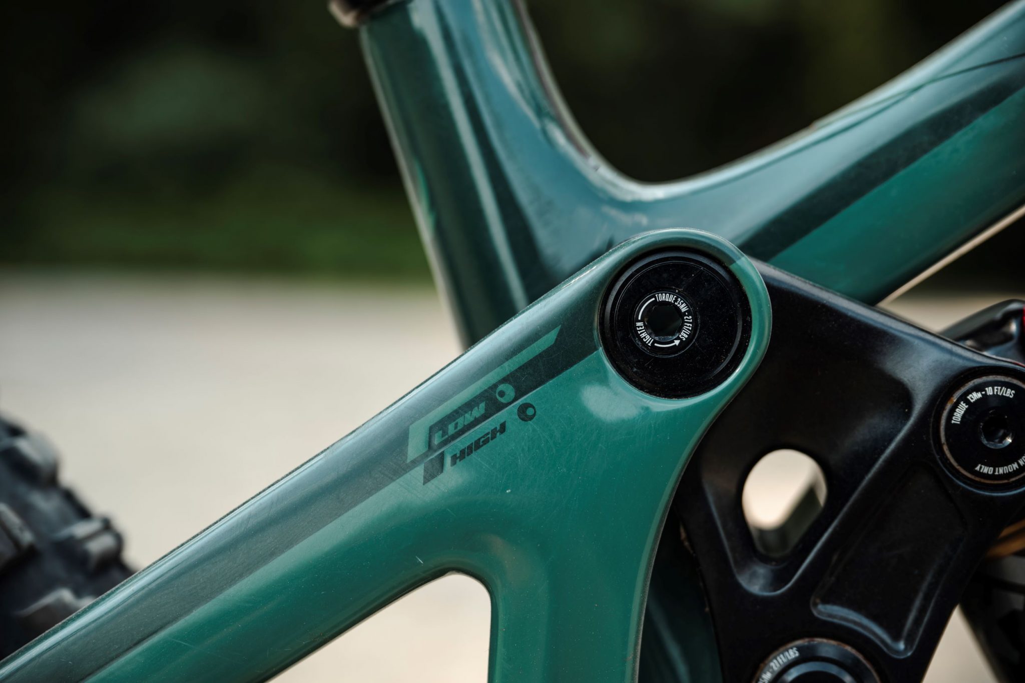 Pivot Shuttle LT 29 Team XTR first ride review - MBR