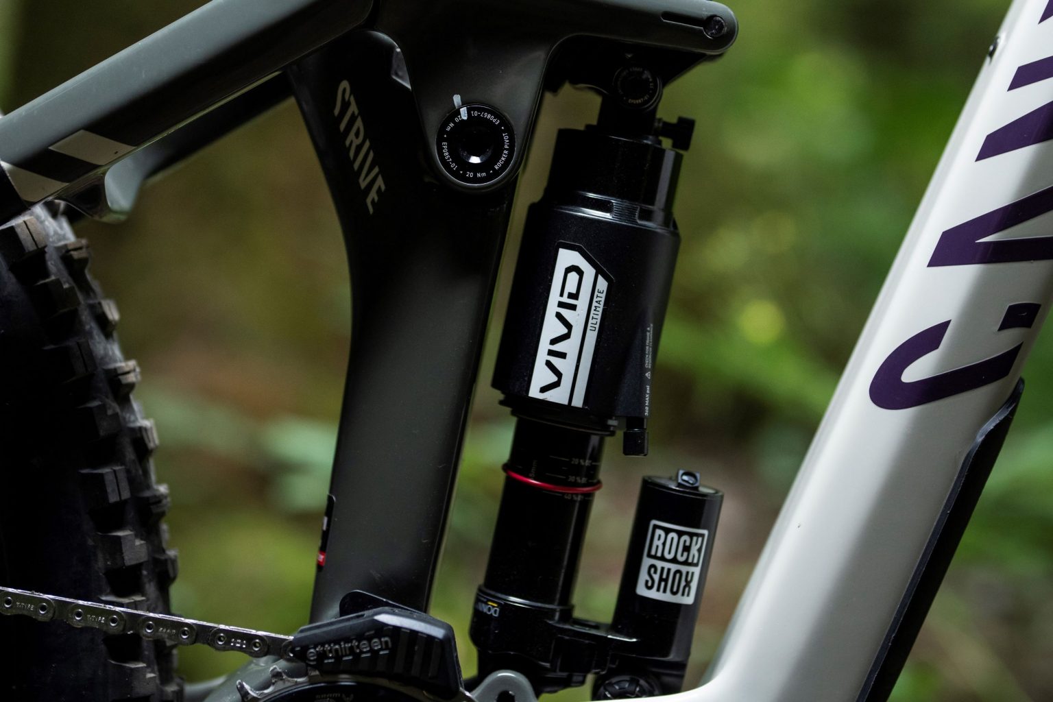2024 RockShox Vivid rear shock: big, bold and built for downhill ...
