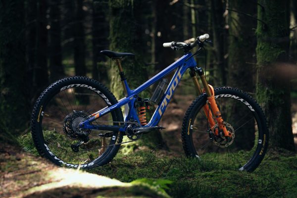 Introducing the Pivot Factory Racing LTD edition Firebird - MBR