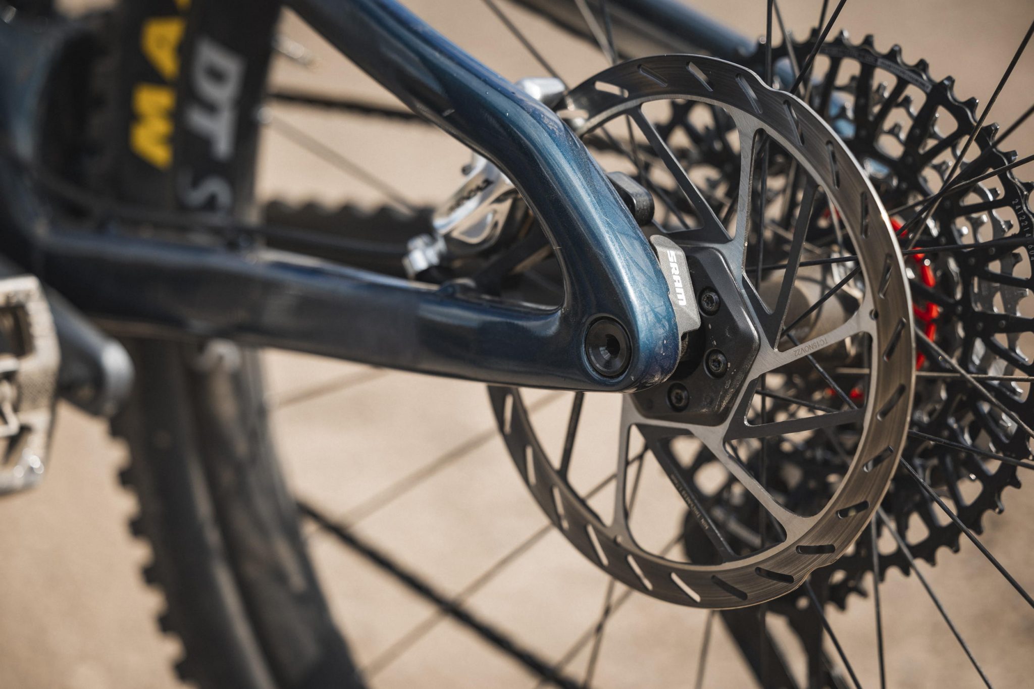 SRAM Powertrain e-bike motor and auto shift first ride review - MBR