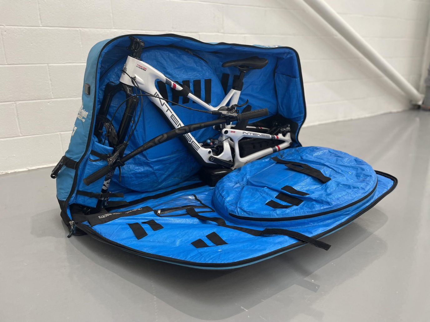 Chain Reaction Cycles Pro Bike Bag review - MBR