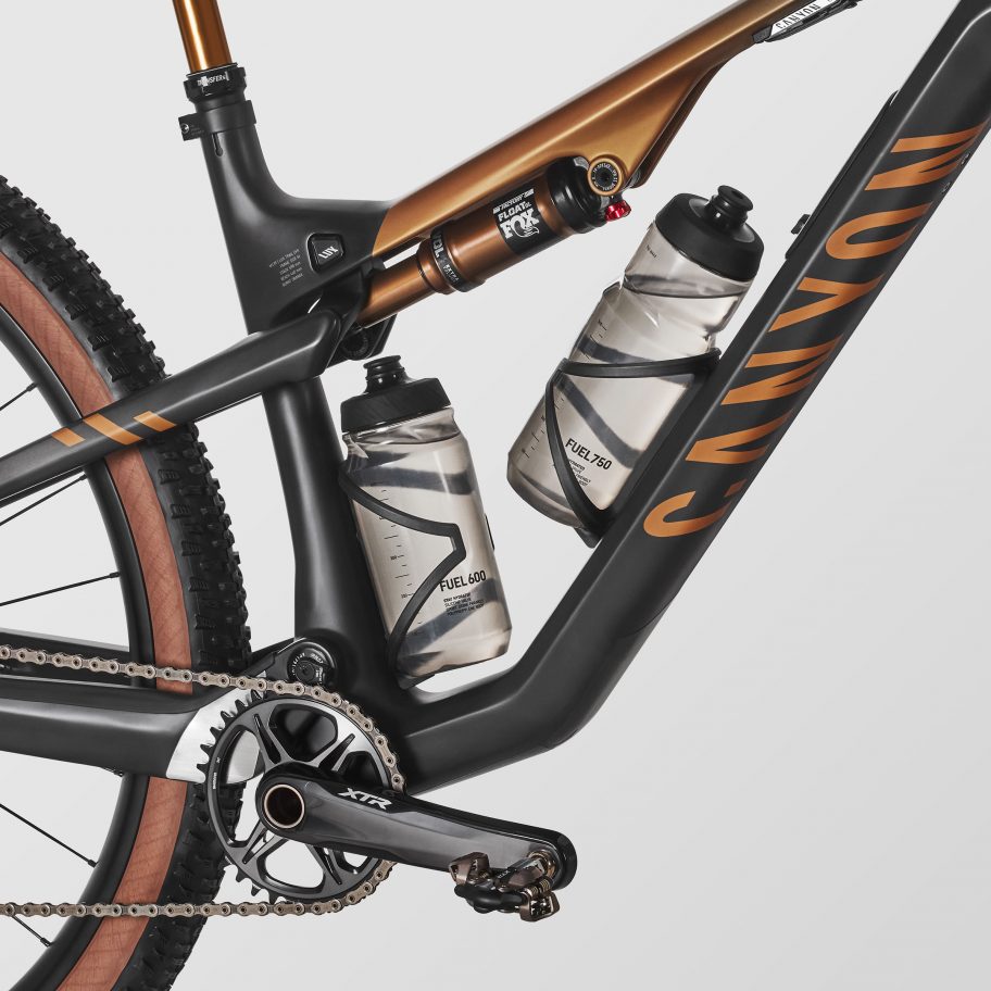 Canyon's new Lux Trail: XC race bike with internal frame storage and a ...