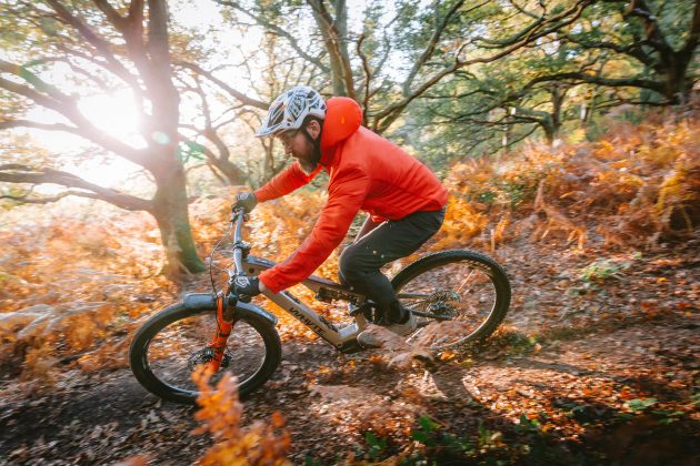 The Whyte E-Lyte 150 Works is a big-battery, full-power e-bike… so how ...