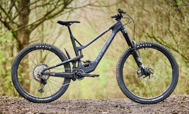 Rocky Mountain's latest Altitude enduro bike gets a virtual pivot ...