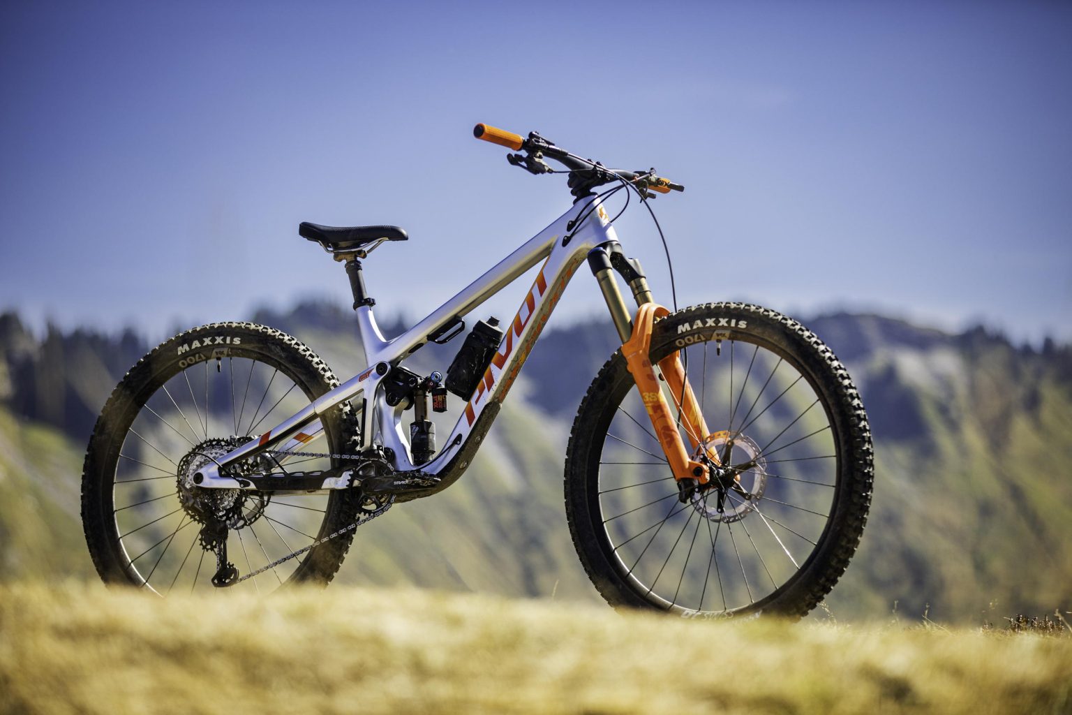 I tested the Pivot Firebird Pro for 12-months and loved it so much I ...