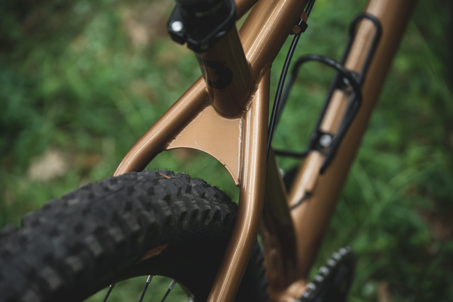 After 12 month's testing the Sonder Signal, and 35 years riding MTBs ...