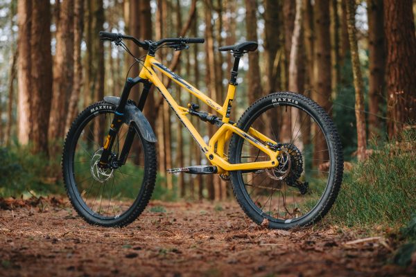 I love the look, the feel, and the concept behind the Production Privee ...