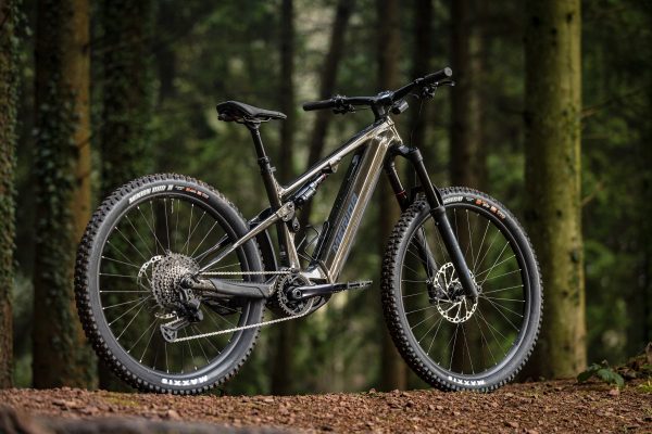 Merida’s new eOne-Sixty 875 Lite can pack in a whopping 1,110Wh of ...