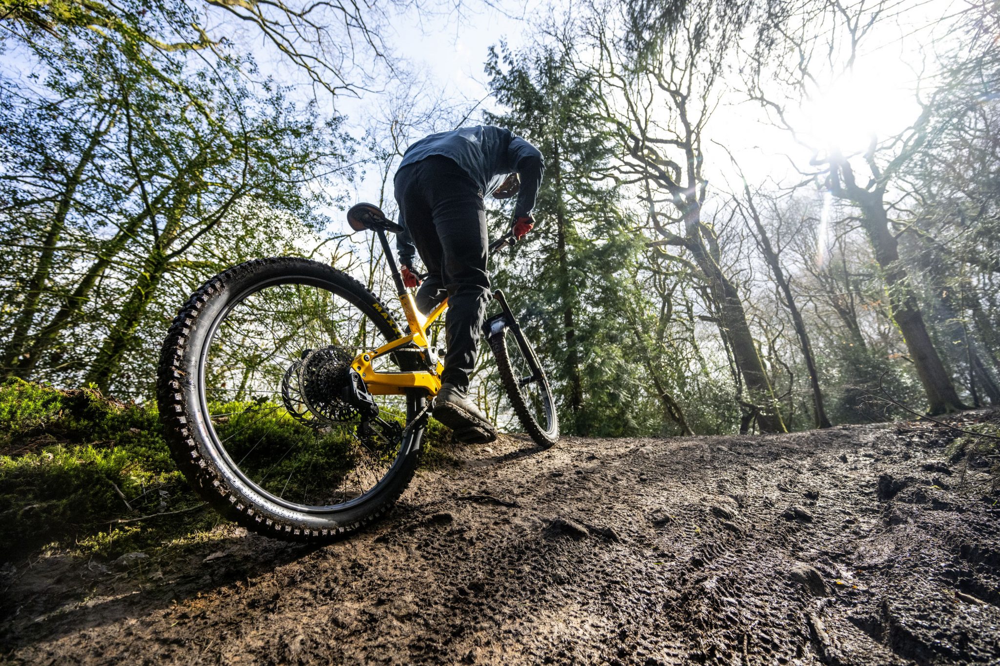 Forbidden's Dreadnought V2 has even longer chainstays than the original high-pivot enduro sled ...