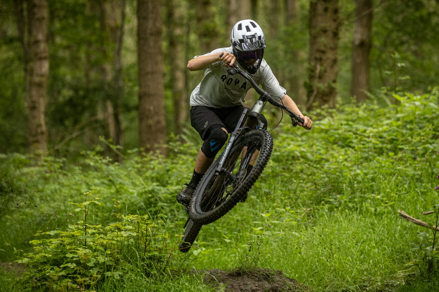 I loved the ride quality of Trek's latest high-pivot Slash, but a bent ...