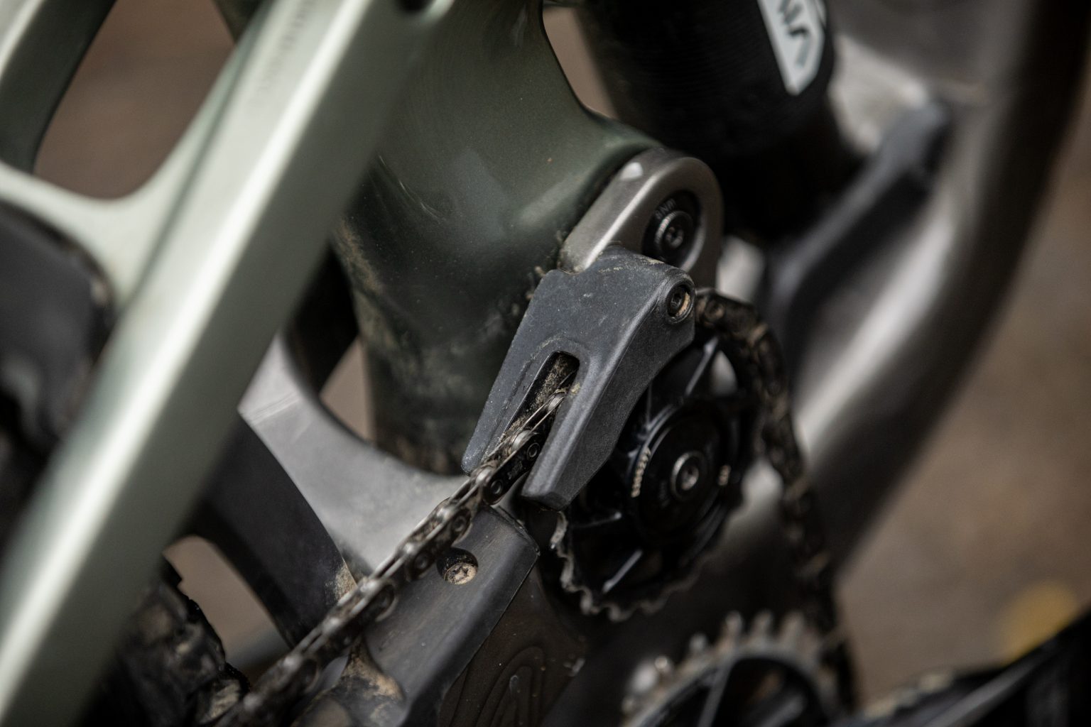 I loved the ride quality of Trek's latest high-pivot Slash, but a bent ...