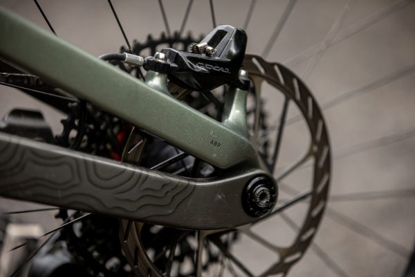 I loved the ride quality of Trek's latest high-pivot Slash, but a bent ...