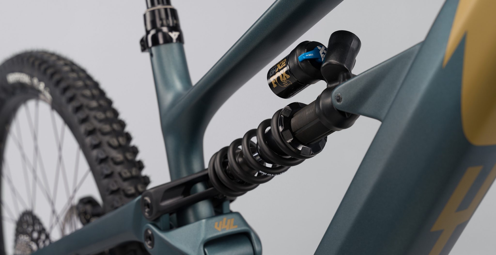YT’s new lightweight e-bike is the Decoy SN, but at 20.6kg it's ...