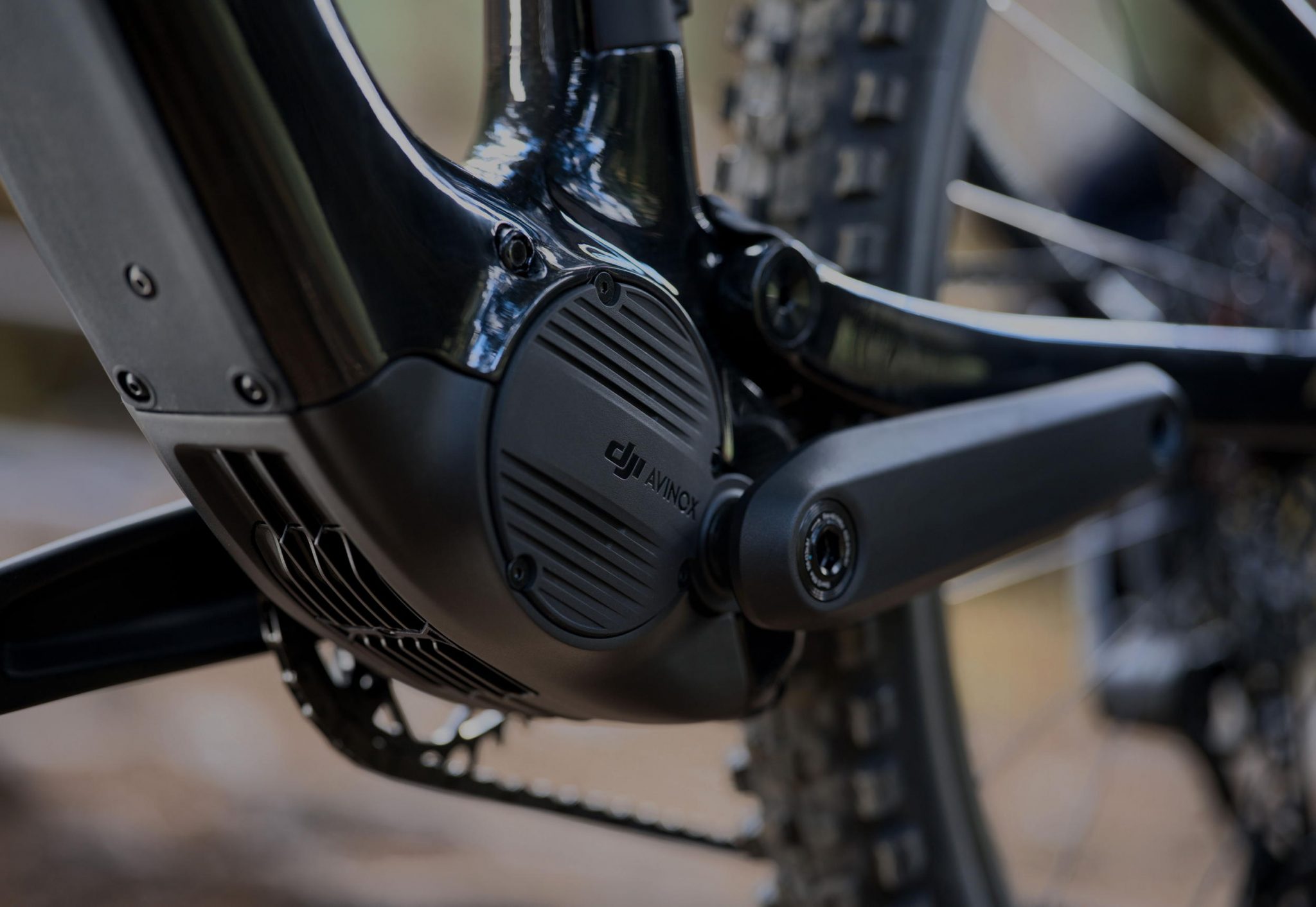 Drone brand DJI swoops into the e-bike market with the new Amflow PL ...
