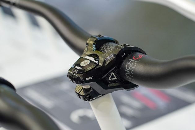 Leatt expands from clothing and protection into MTB components with a ...