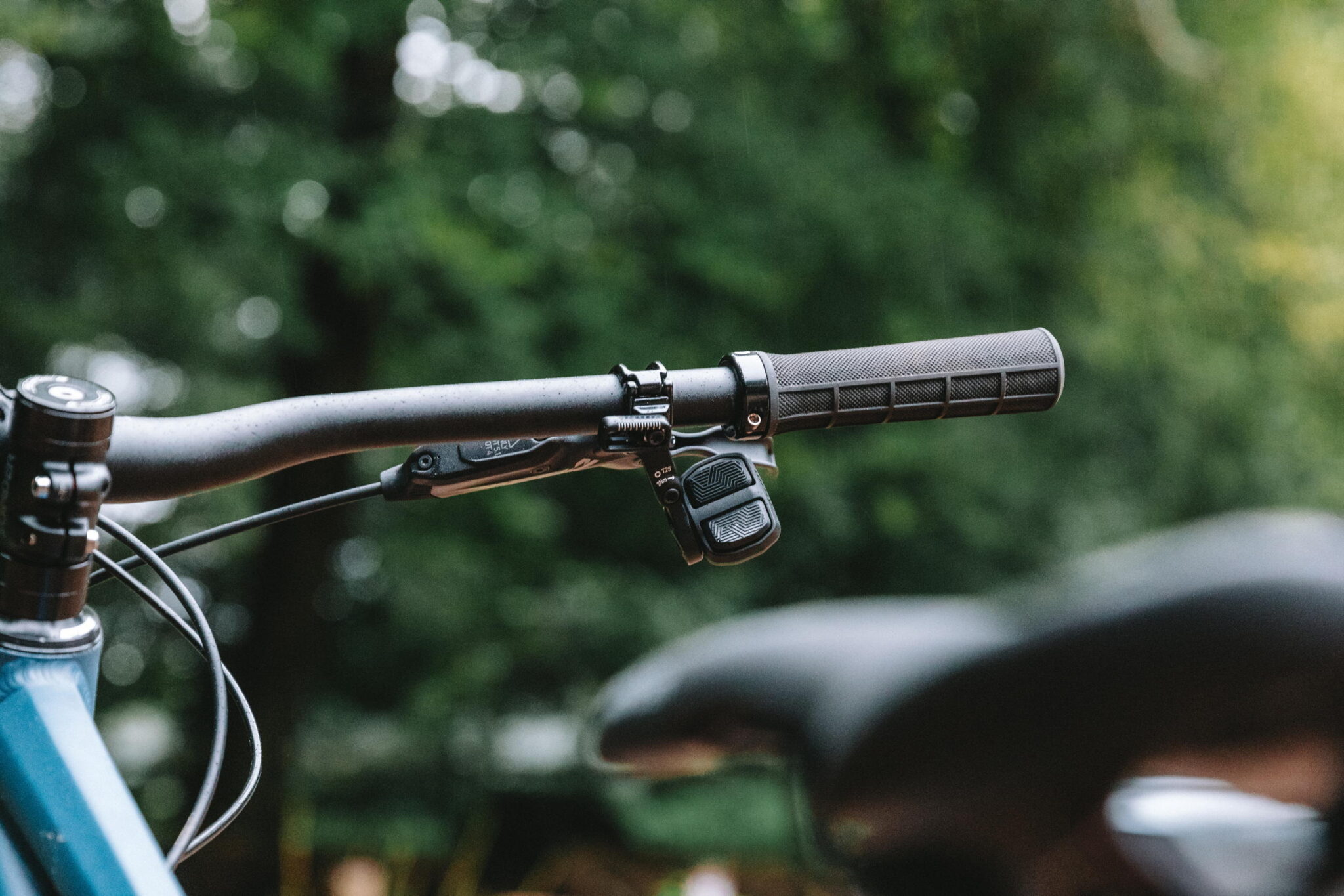 Sonder's Evol is a good back-to-basics enduro bike, but adding wireless ...