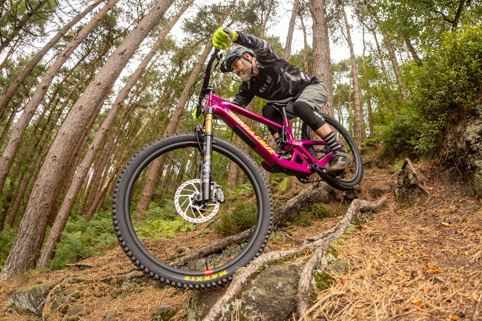 Why the brilliant new Santa Cruz Bronson makes me feel sad... and safe ...
