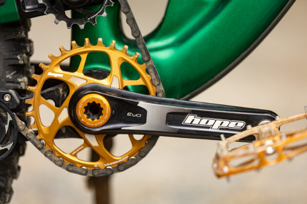 Hope's handmade HB.916 is dull and dead to ride... but in a really ...