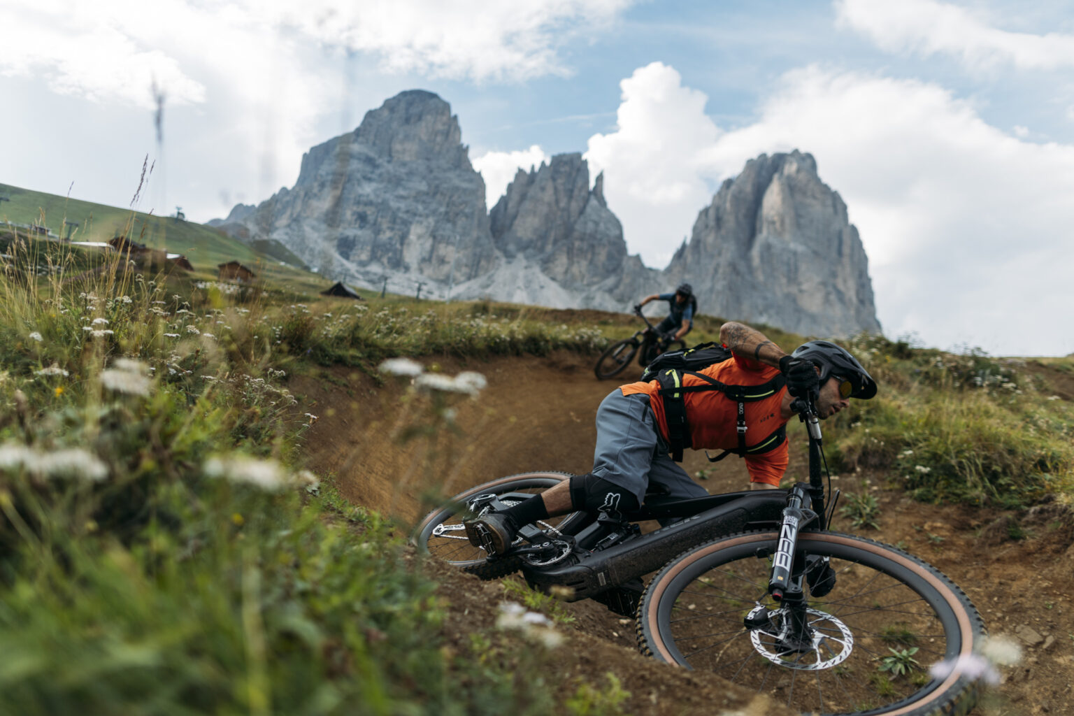 Trek's new Rail+ starts at £6,000, gets a full-size 800Wh battery and a ...