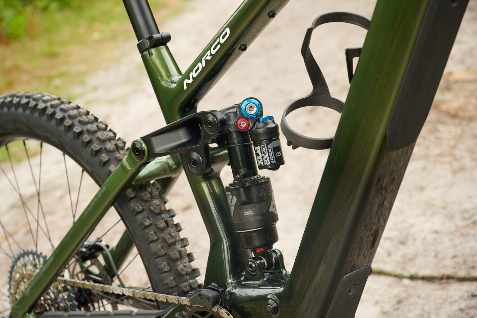 Norco’s Fluid VLT C2 140 is lumberjack-solid, but this Bosch SX ...