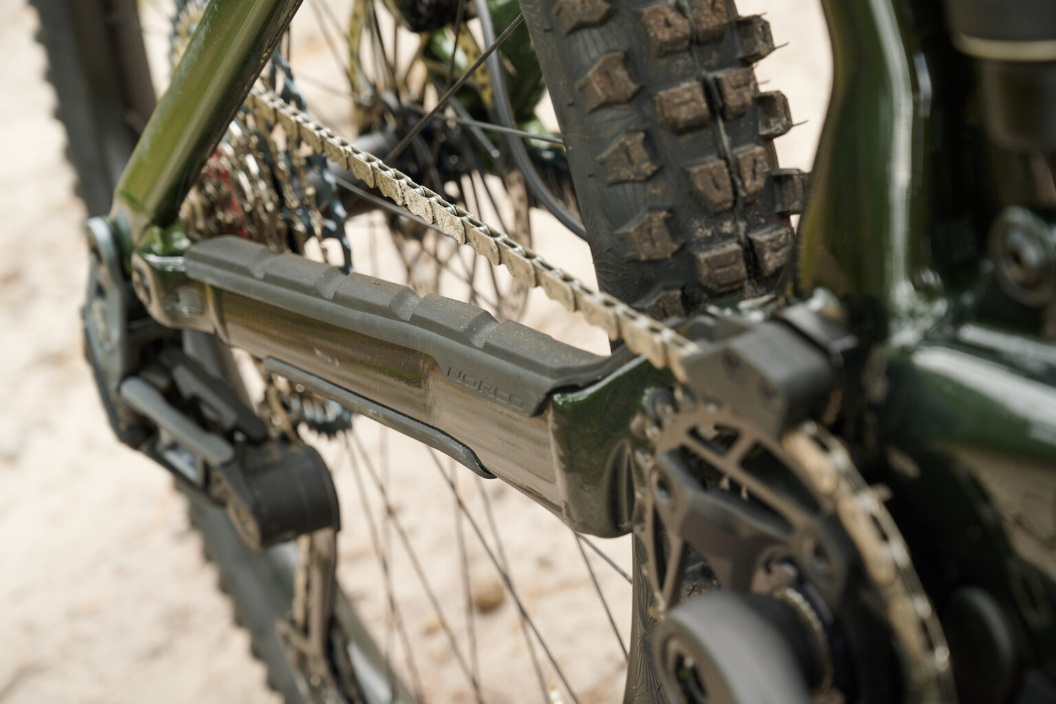 Norco’s Fluid VLT C2 140 is lumberjack-solid, but this Bosch SX ...