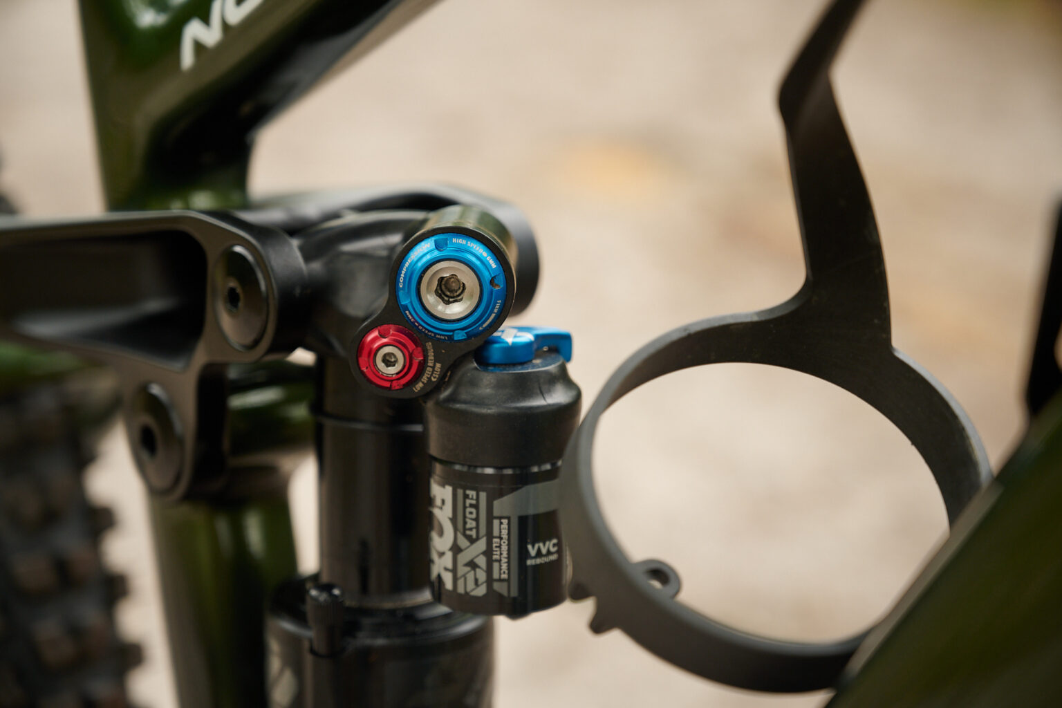 Norco’s Fluid VLT C2 140 is lumberjack-solid, but this Bosch SX ...