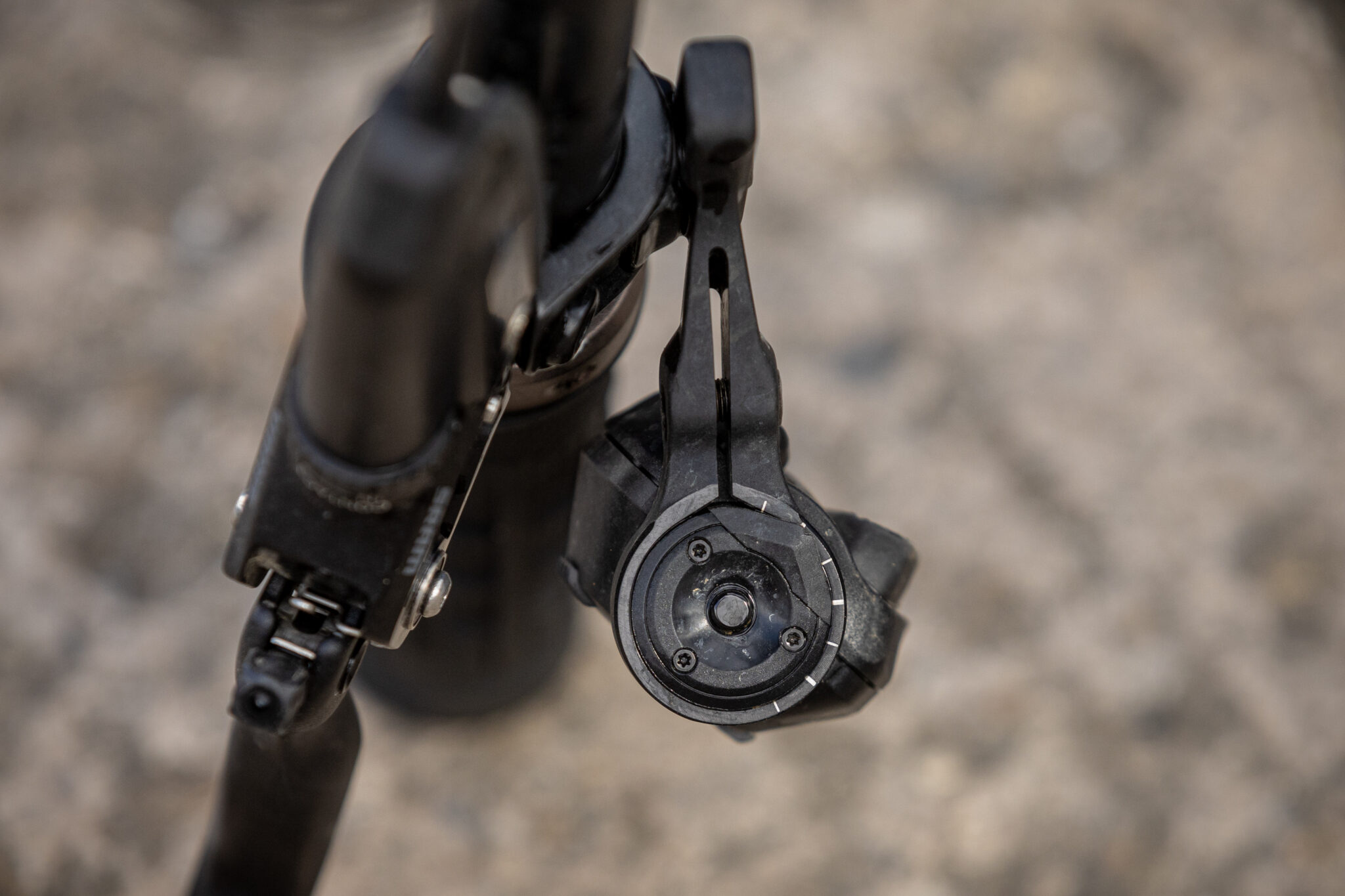 I didn't gel with SRAM's old AXS shifters, but the new Pod Controller is totally intuitive - MBR