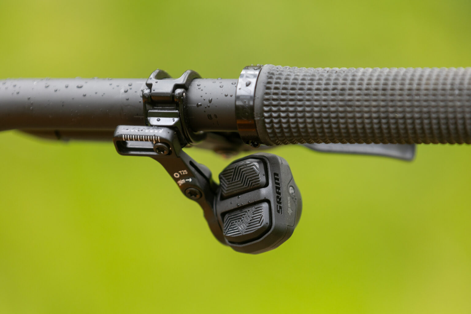 I didn't gel with SRAM's old AXS shifters, but the new Pod Controller ...