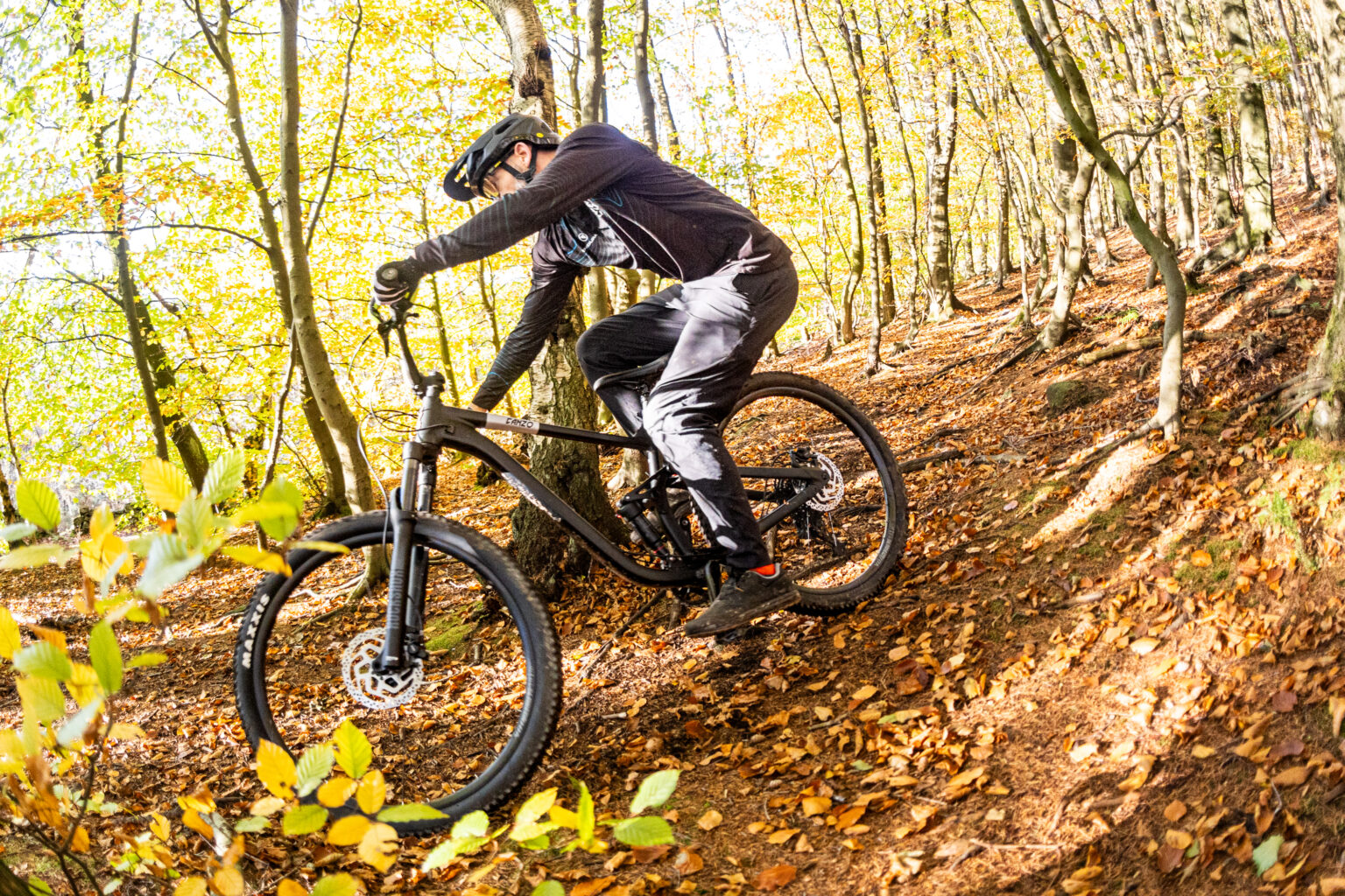 The new Voodoo Canzo is a budget full-sus bargain, and I think it has ...