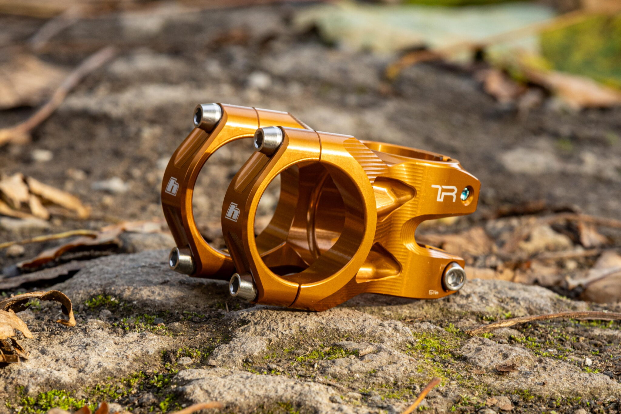 Hope's new trail bike stem is a masterpiece of engineering: stiff ...