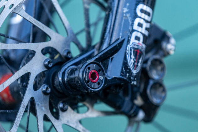 Manitou's highly tunable Mattoc Pro fork delivers impressive trail bike ...