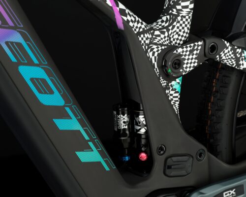 New Scott Patron e-bike uses ABS brakes, Bosch CX, an 800Wh removable ...