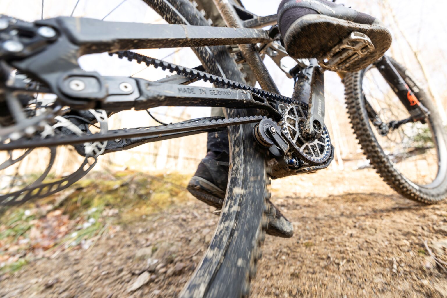 GeoMetron’s new G1 GPI bike adds a Gates belt drive to its Pinion ...