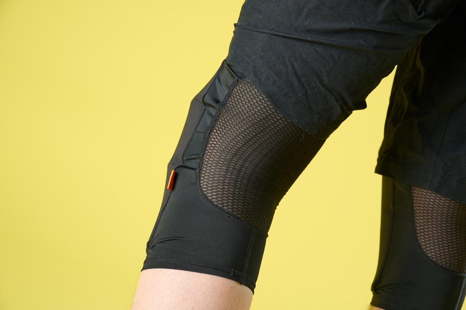 Fox's Enduro D30 pads haven't slipped down once in months of riding ...