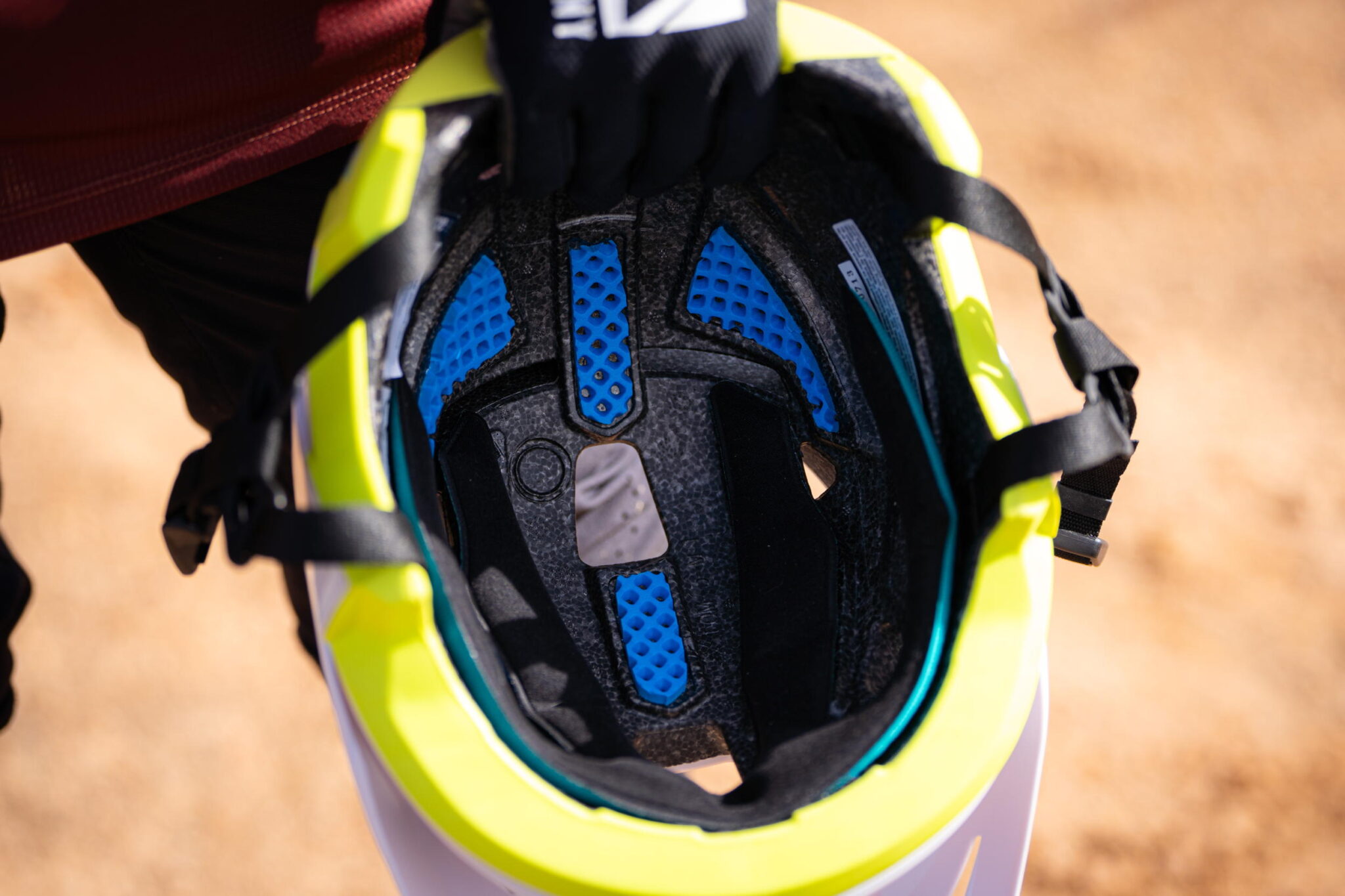 Urge launches the Treps enduro helmet, and it's constructed from over ...