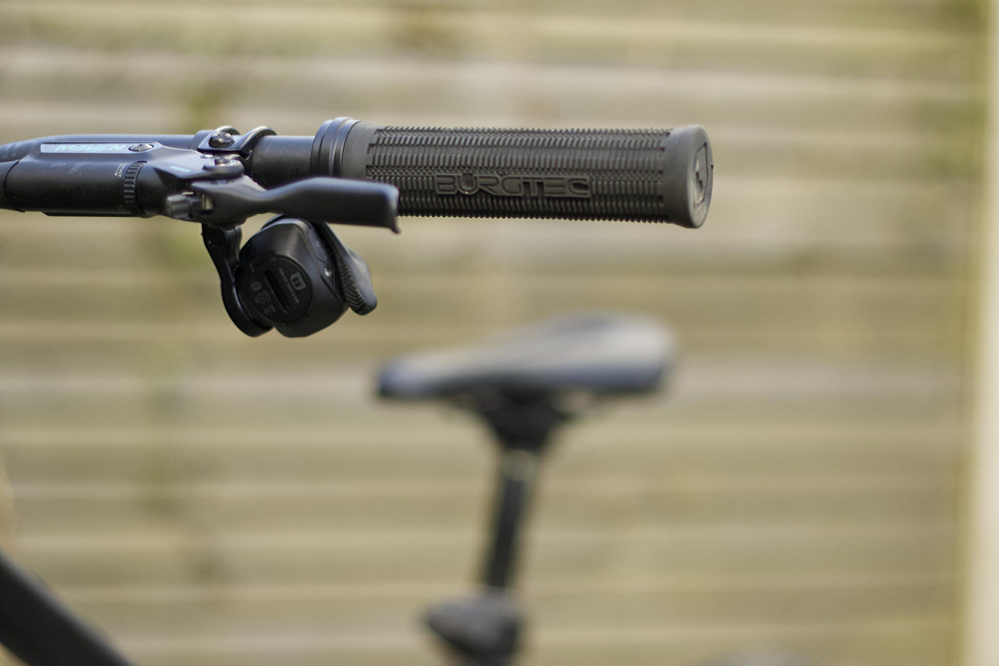 RockShox’ new Reverb might look like a Viagra abuser in Speedos but its ...