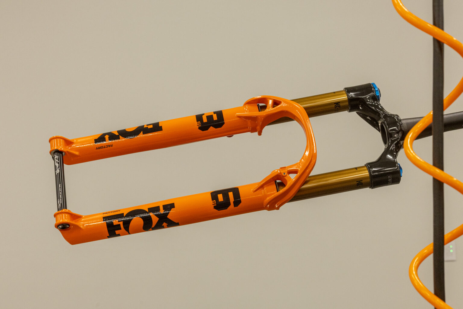 All-new Fox 36 SL goes up to 140mm travel and weighs under 1,800g, for ...