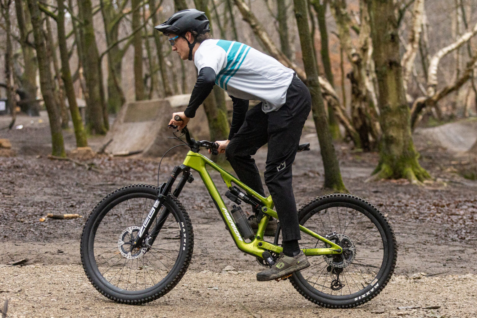 Free speed isn't cheap: I raced Merida's Flight Attendant bike at the ...