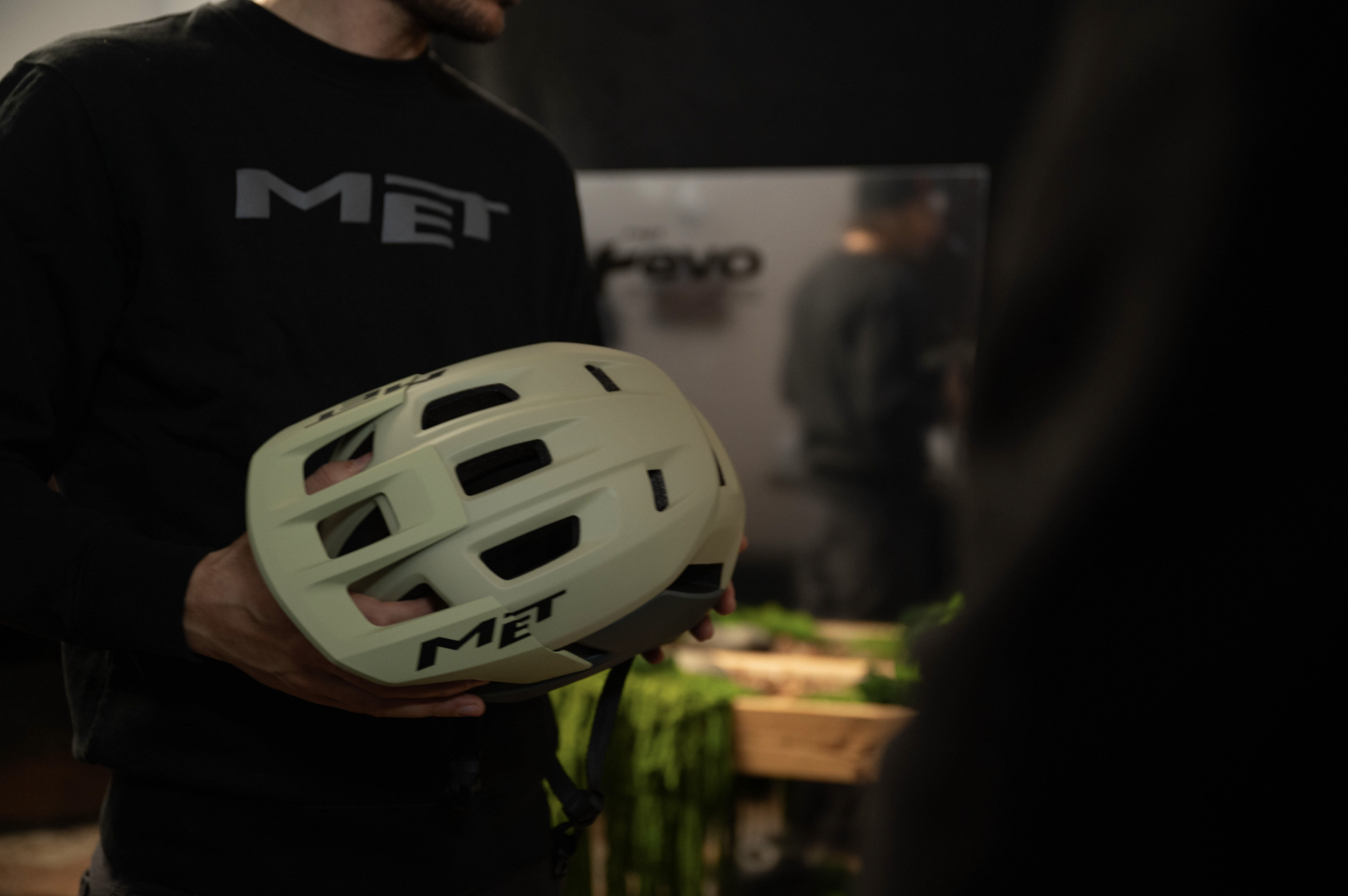 MET’s new Revo helmet is designed for maximum protection from high ...