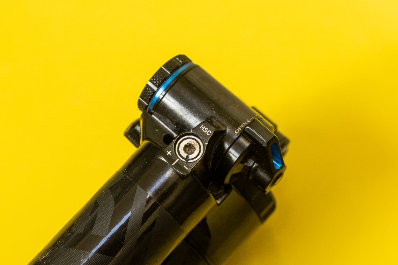"It's next level good" - I tested RockShox' new Super Deluxe Ultimate ...
