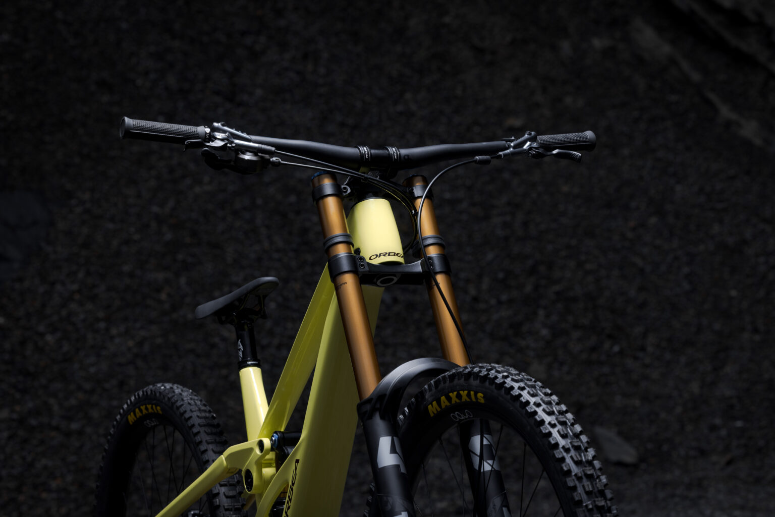 Orbea’s new Rallon downhill bike is totally unique: add weights to tune the ride, choose from ...