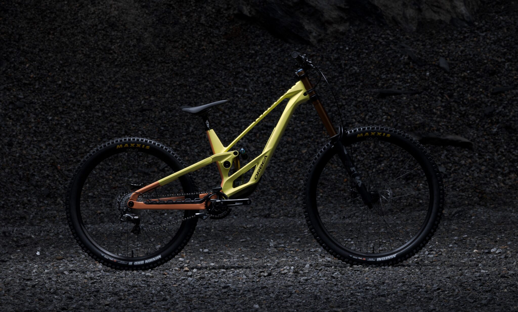 Orbea’s new Rallon downhill bike is totally unique: add weights to tune the ride, choose from ...