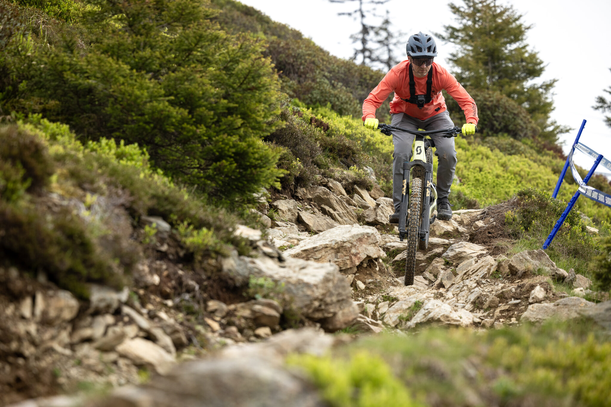 Fox’s inverted Podium fork is heavy, expensive, and a faff to live with ...