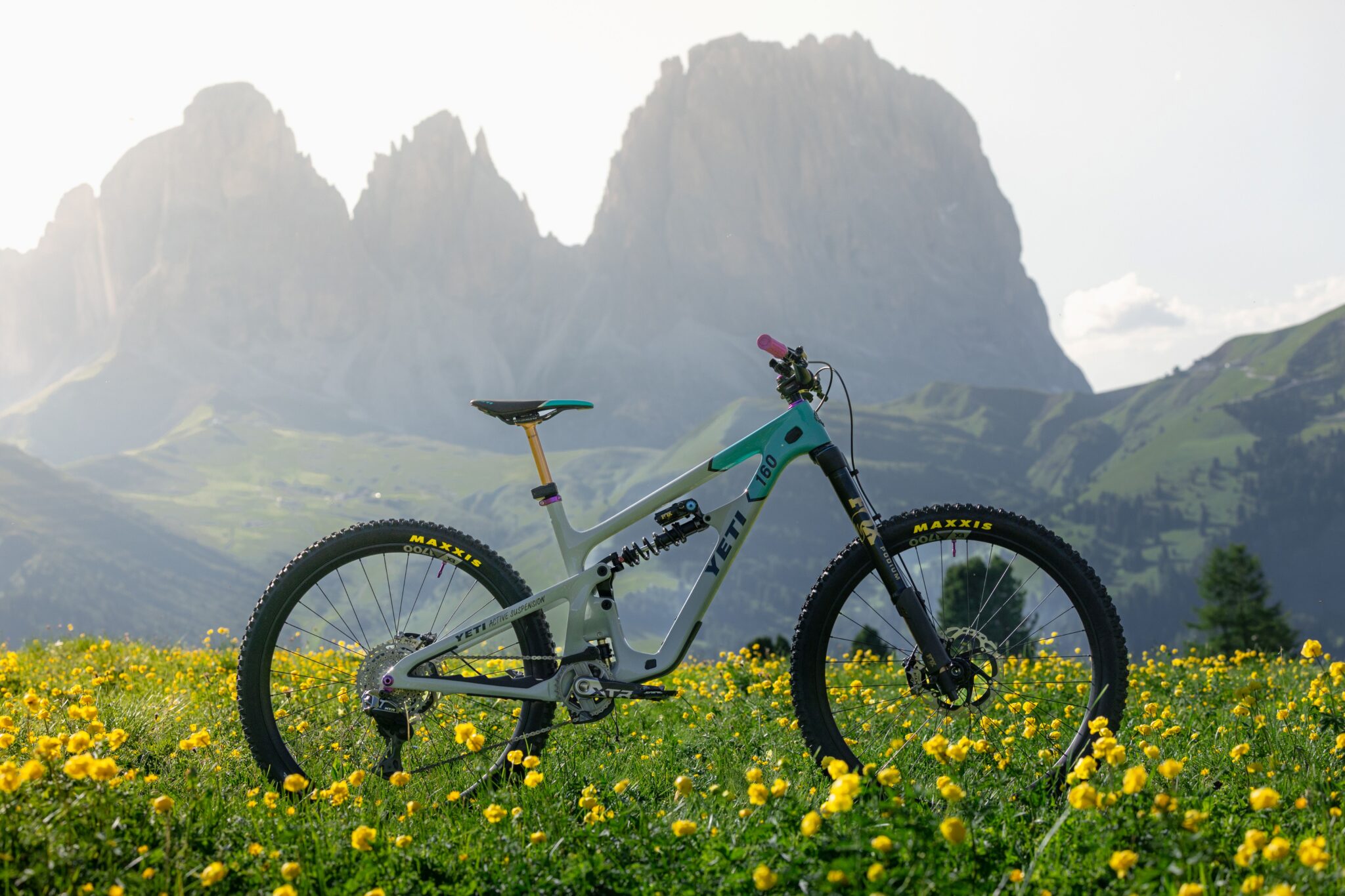 Yeti’s special edition SB160 comes with a Fox Podium fork, electronic ...
