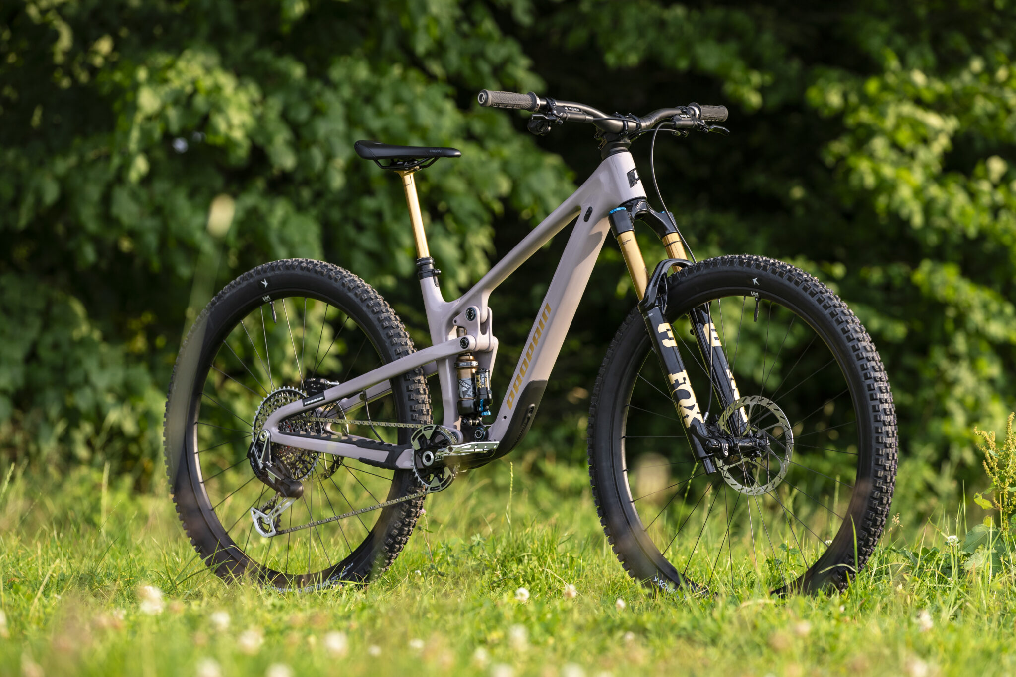 Propain's new Hugene is a "specialist" trail bike with less travel and ...