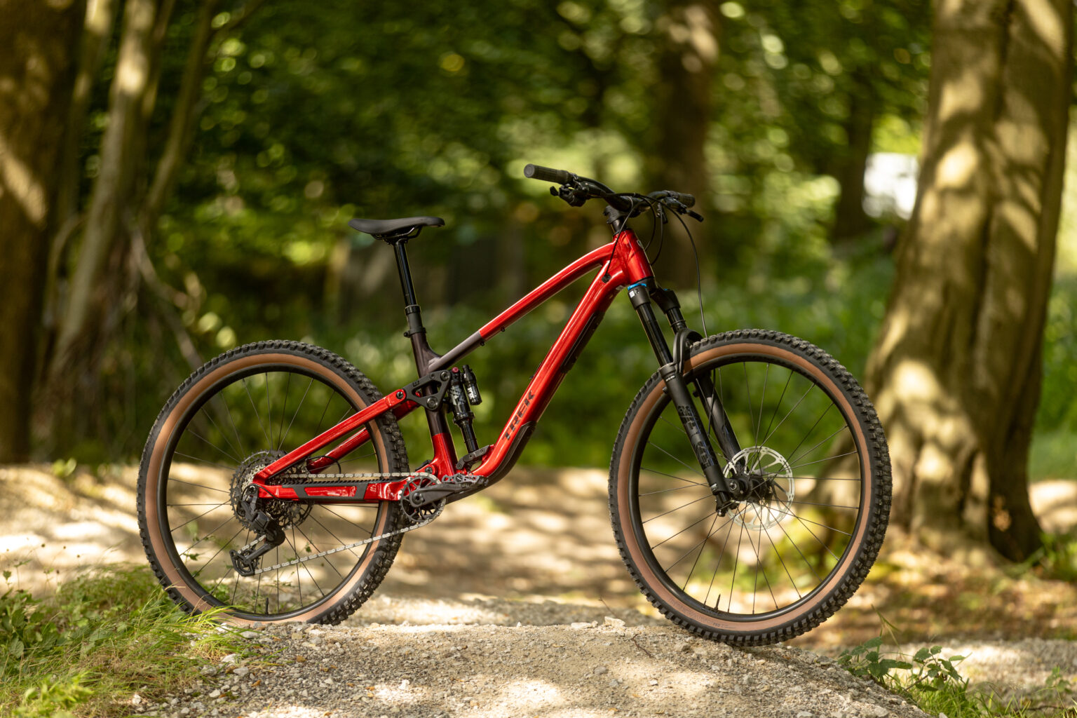 Trek’s new alloy-framed Fuel 8 is over £1,000 cheaper than the outgoing ...