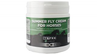 Best fly gels for horses this summer | Horse & Hound
