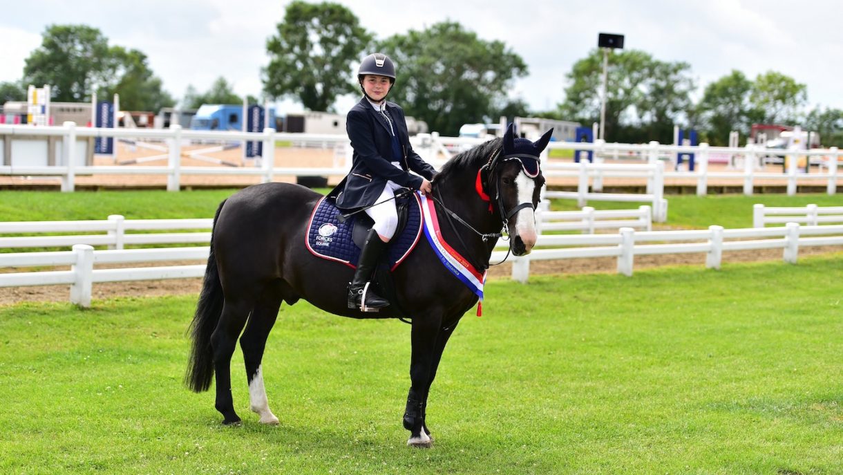 Helmet ‘saves young rider from breaking her neck’ in rotational fall ...