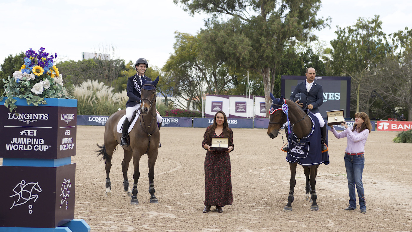 World Cup history made as riders dead-heat for the win - Horse & Hound