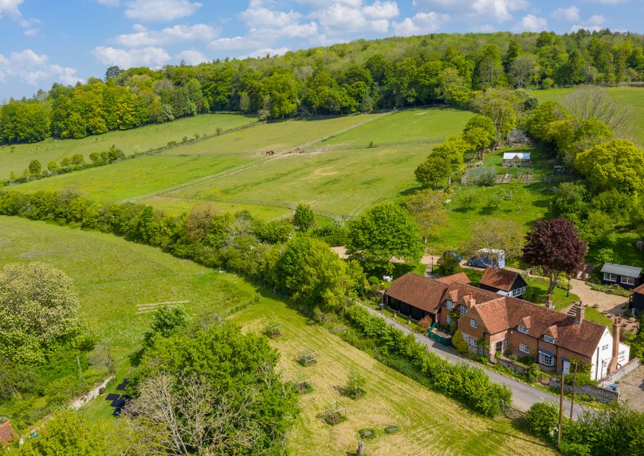 How magical is this Grade II listed six bedroom house, complete with ...